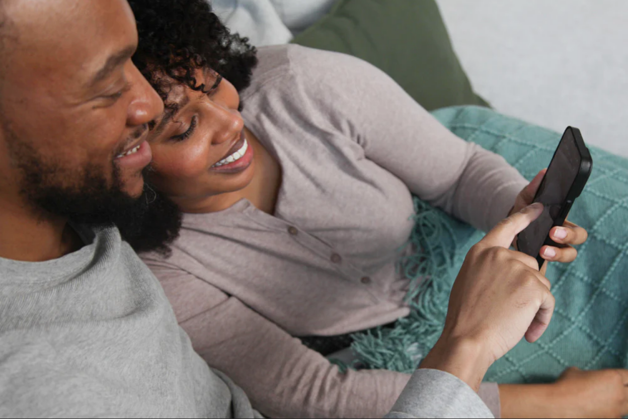 10 Creative Date Night Ideas With a Baby
